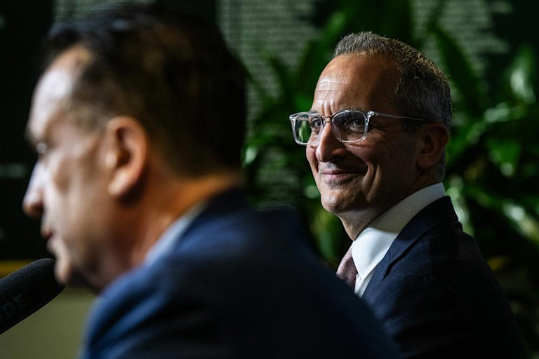 ‘The perfect role for him’: V’landys backed for all-powerful new job ...