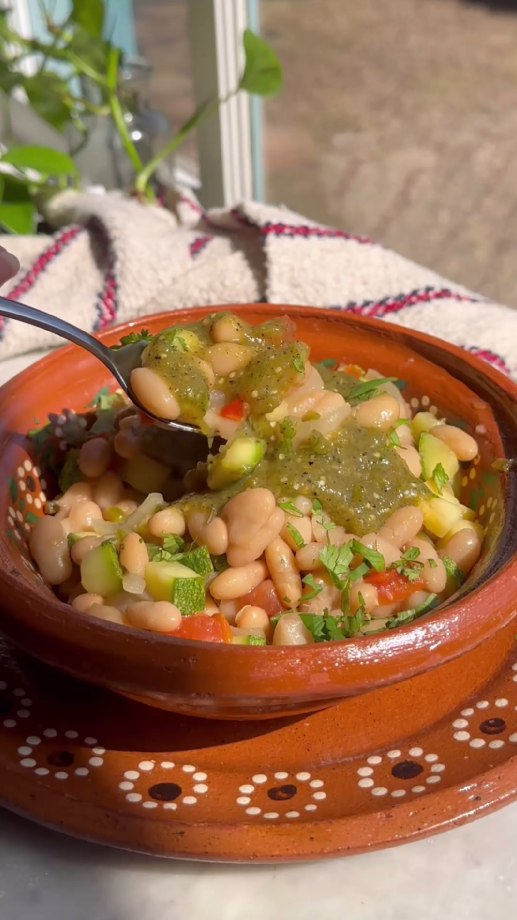 Homemade salsa verde that tastes better than store bought