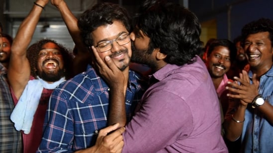 Vijay Sethupathi requests ‘Vaathi’ TN CM Vijay for an OTT platform, to ...