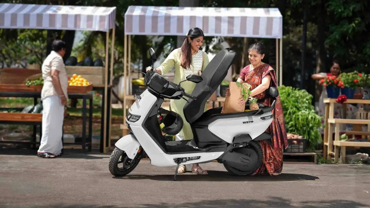 Top 5 family scooters that are more practical than bikes