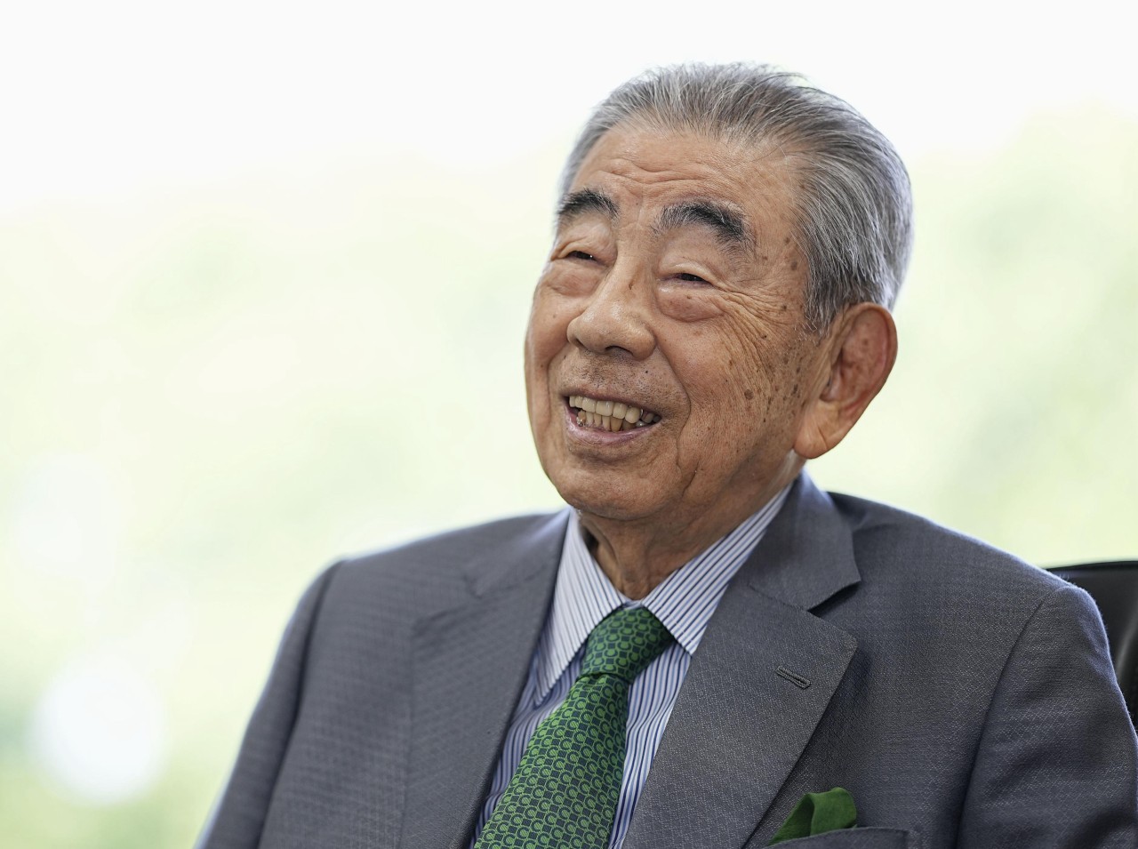 Japanese retail pioneer who transformed 7-Eleven dies at 93