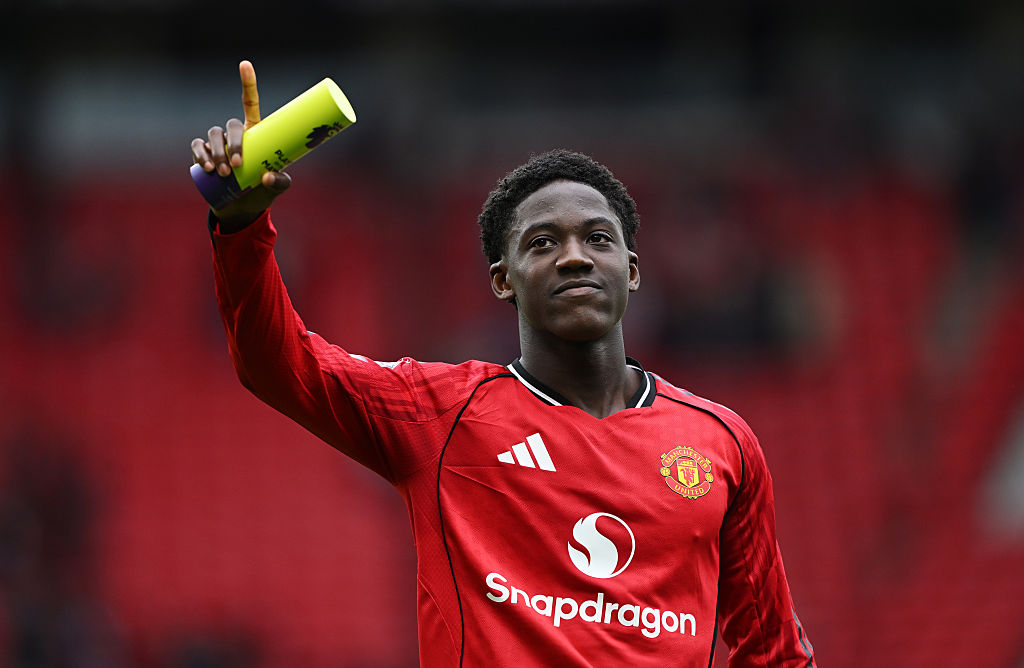 Kobbie Mainoo rejected chance to leave Man Utd for Premier League rival ...