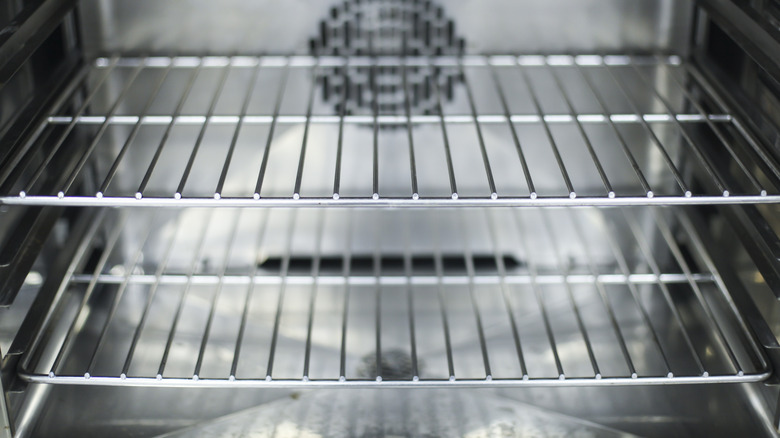 16 hacks for cleaning your oven and keeping it spotless