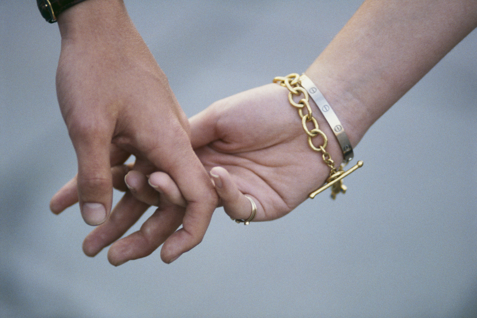 No kissing! Countries where you should avoid PDA