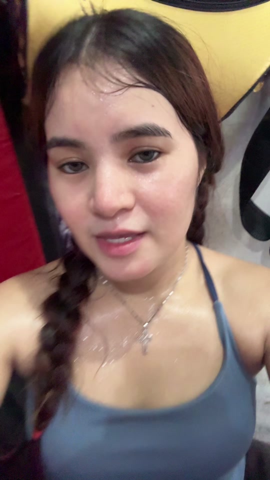 Girl showing pure rhythm and flow