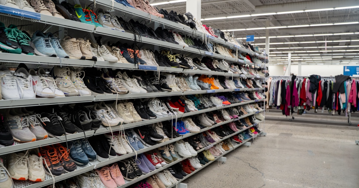 Experts are raising the alarm and asking people to stop wearing used ...