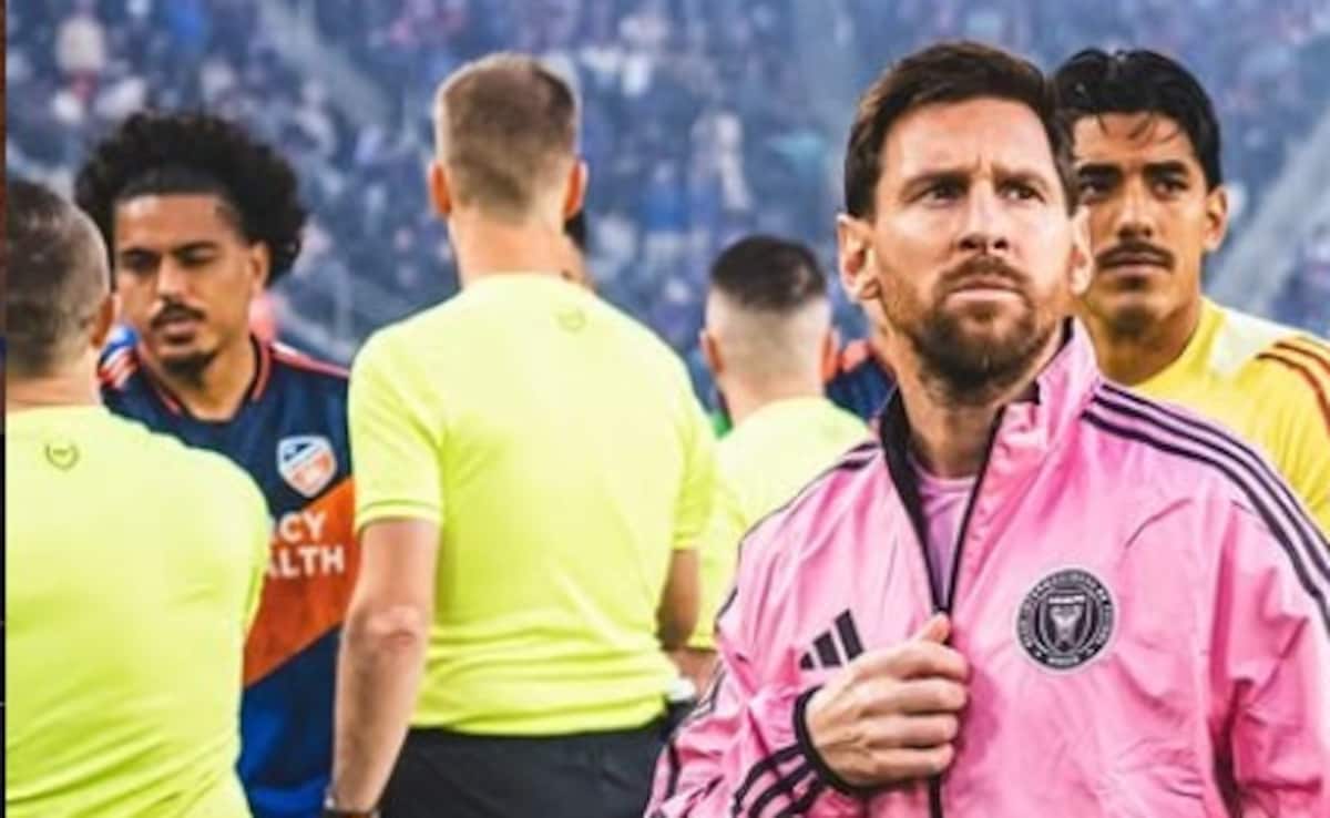 Ahead of FIFA World Cup, injury concern for Lionel Messi