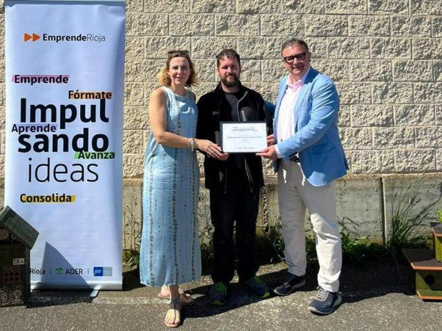 EmprendeRioja premia el relevo generacional de Gobela Estudio al ...