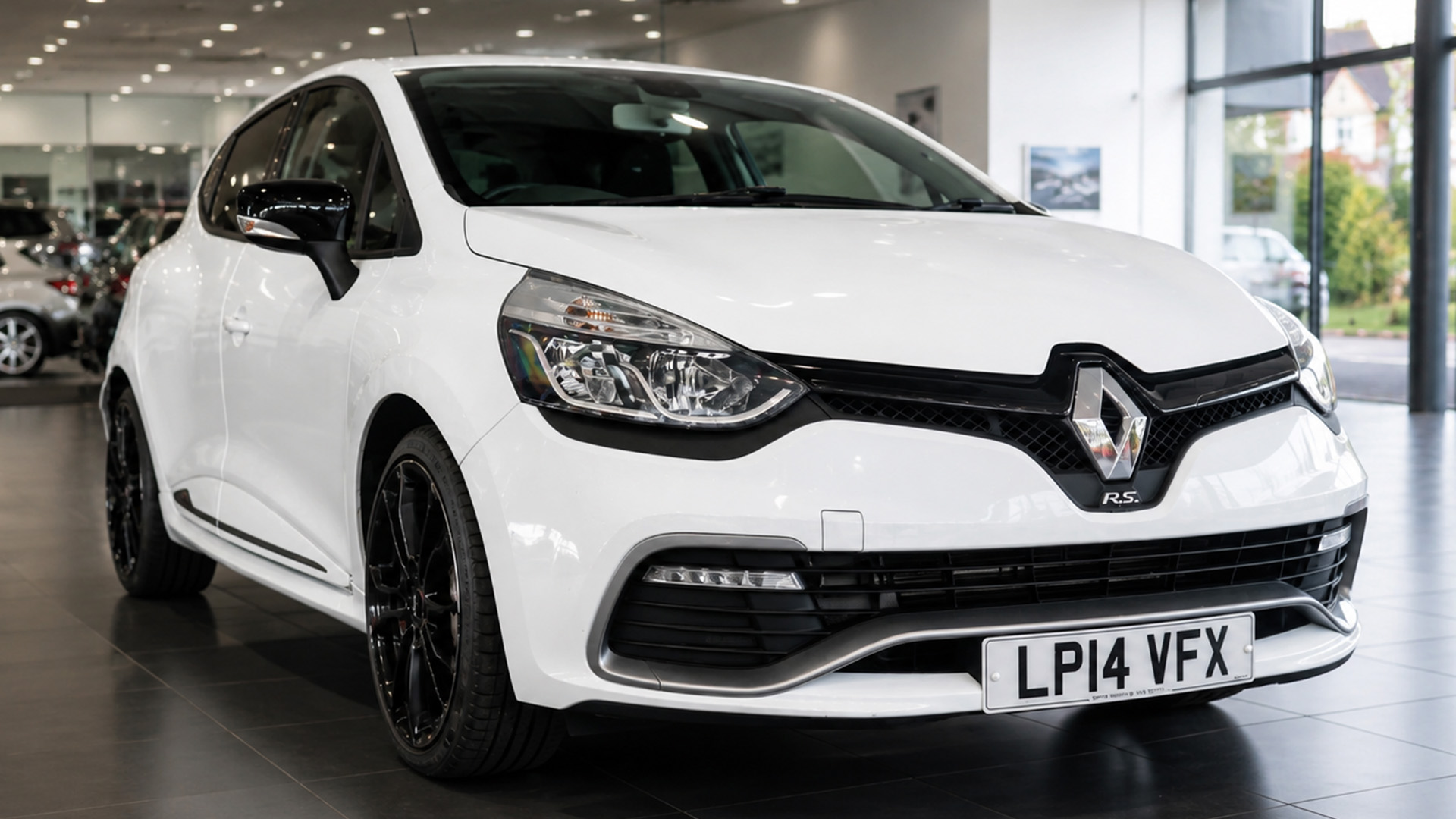 Returning this Clio creates unexpected problems for the dealer again