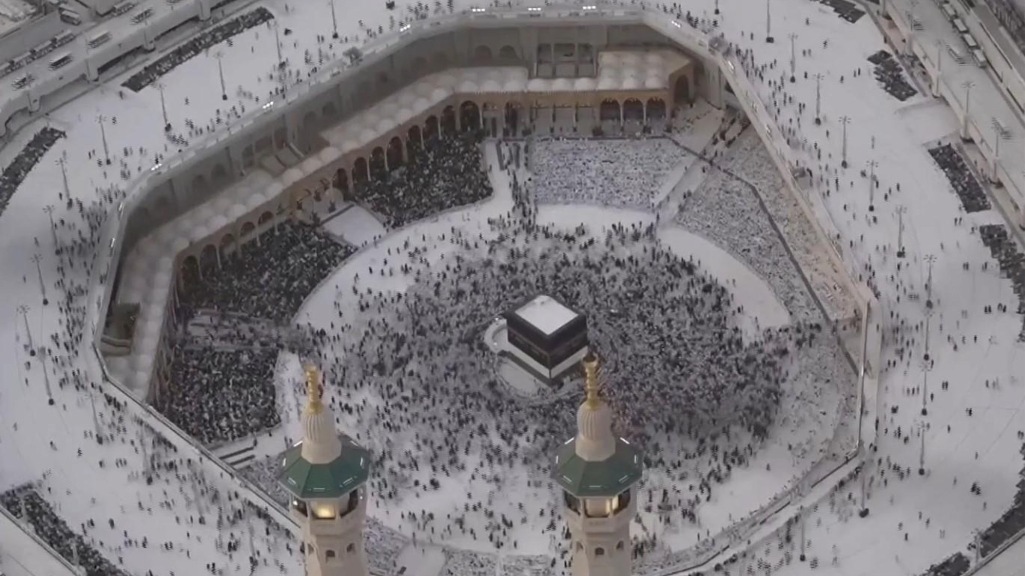 1,6 milioni di fedeli alla Mecca per l’Hajj tra caldo estremo e ...