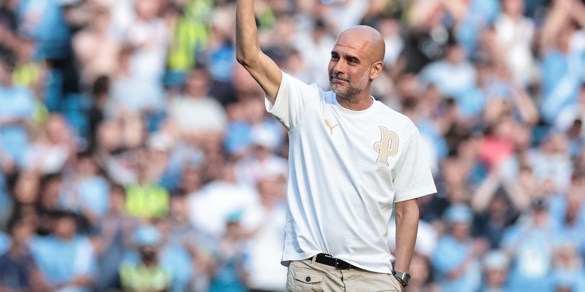 Ontroerend: Guardiola laat tranen de vrije loop bij video van City ...