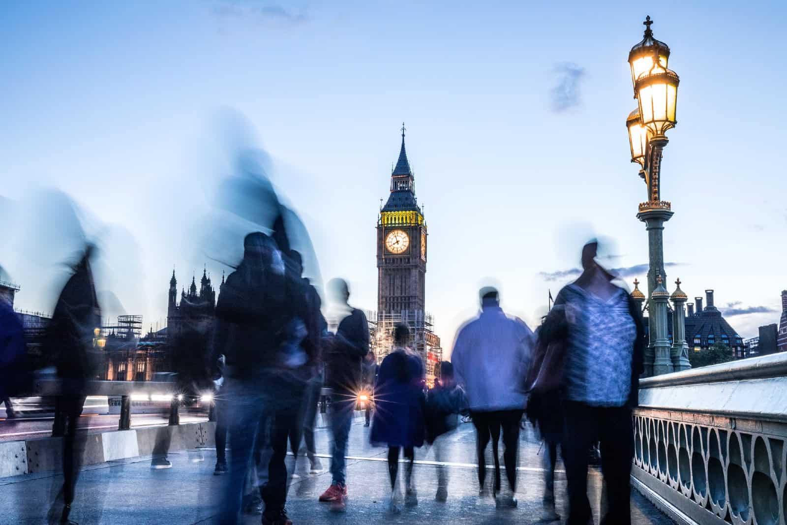 2 beaten-down UK shares to buy in an ISA before they recover?