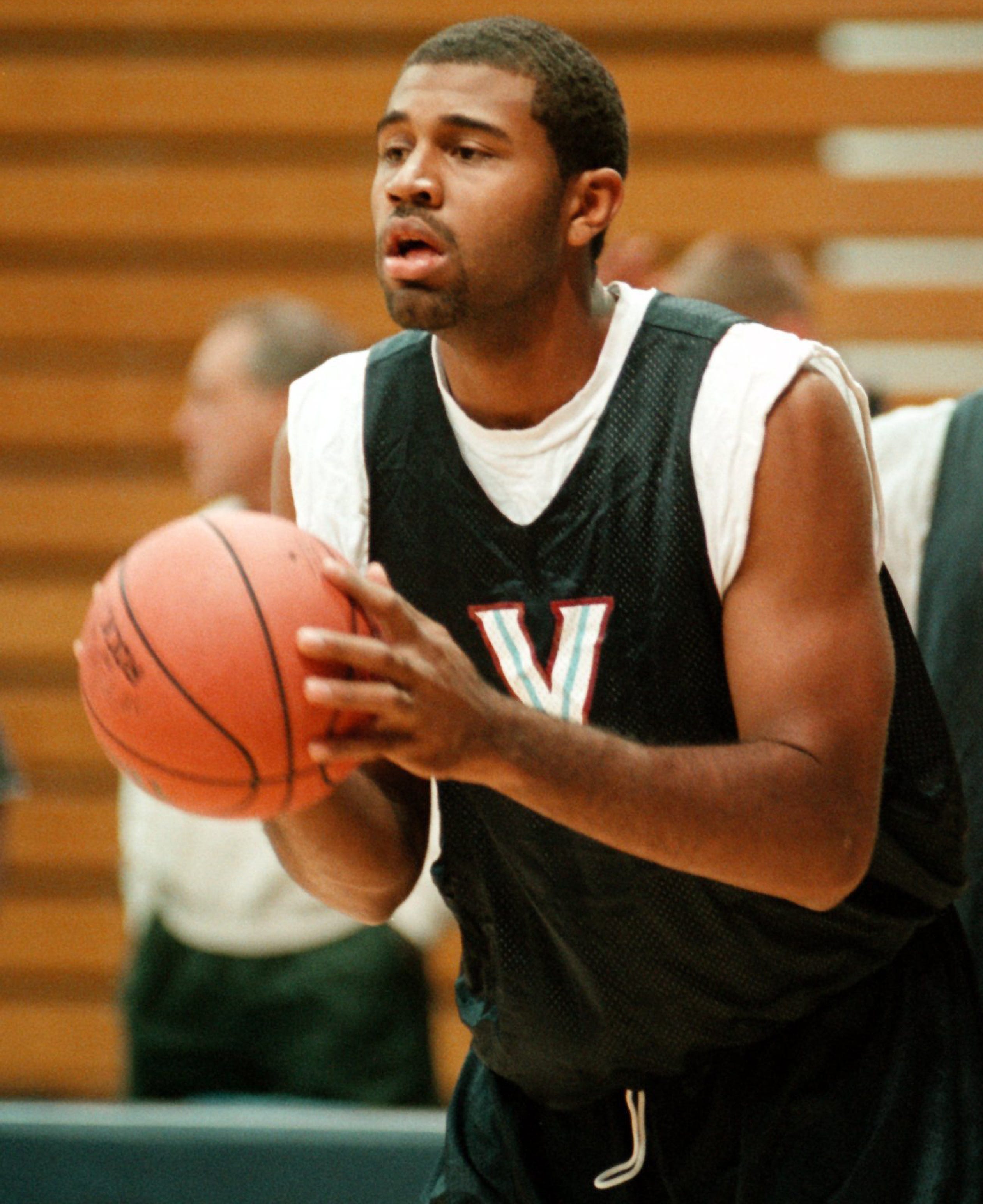 Who's South Jersey's all-time best men's basketball player? Vote now