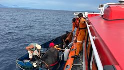 Lambung kanan robek, KM. Anaia tenggelam di perairan Biaro Sitaro, 16 ...