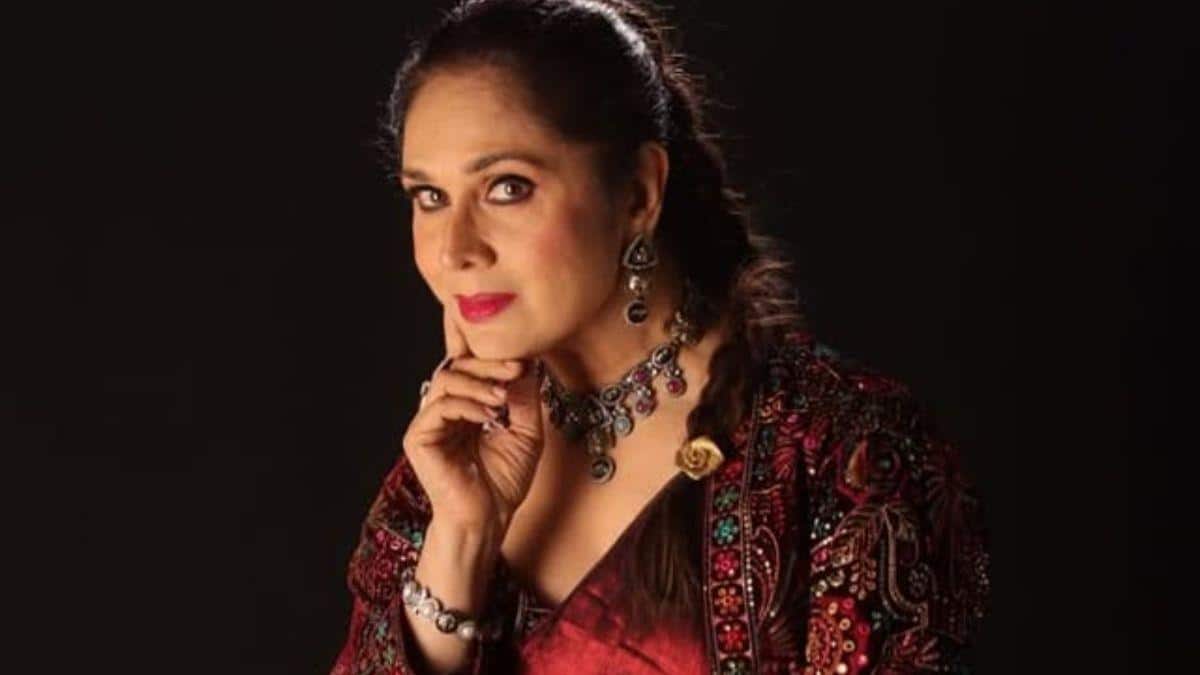 Veteran star Meenakshi Seshadri ready for films and OTT projects after ...