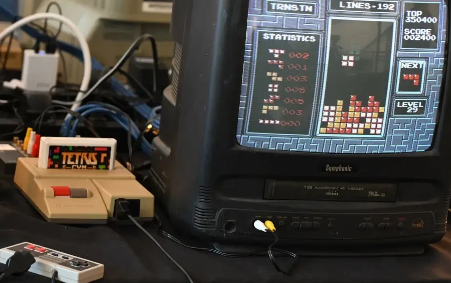 Retro consoles and CRT guidance enhance classic Nintendo gaming