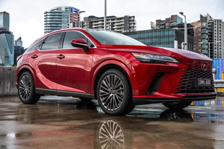 2027 Lexus RX spied: Subtle exterior changes could come with major ...