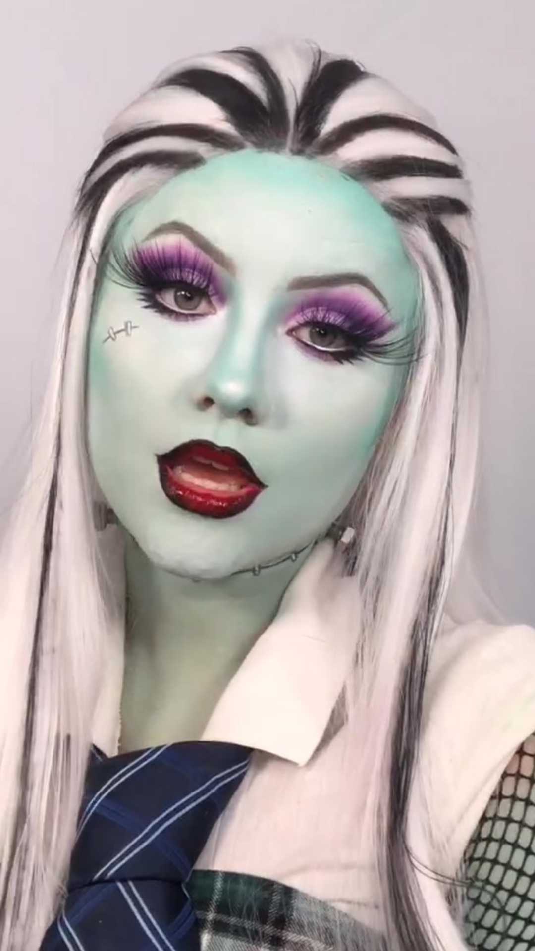 Why this Monster High inspired look feels so nostalgic