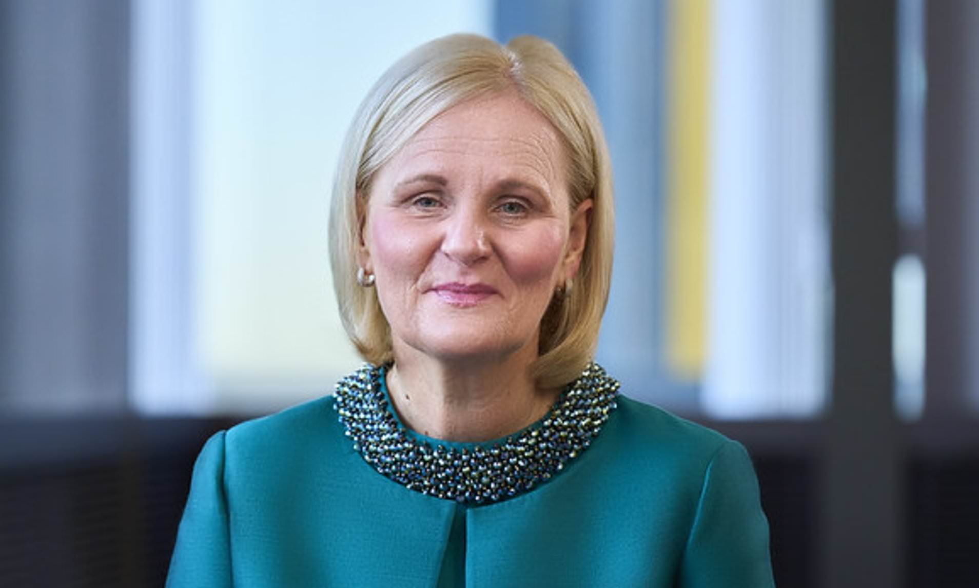 Aviva premiums boosted by Direct Line deal but retirement sales come ...