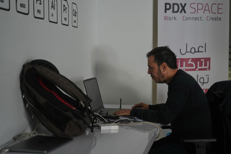 The Gaza digital workers freelancing through blackouts