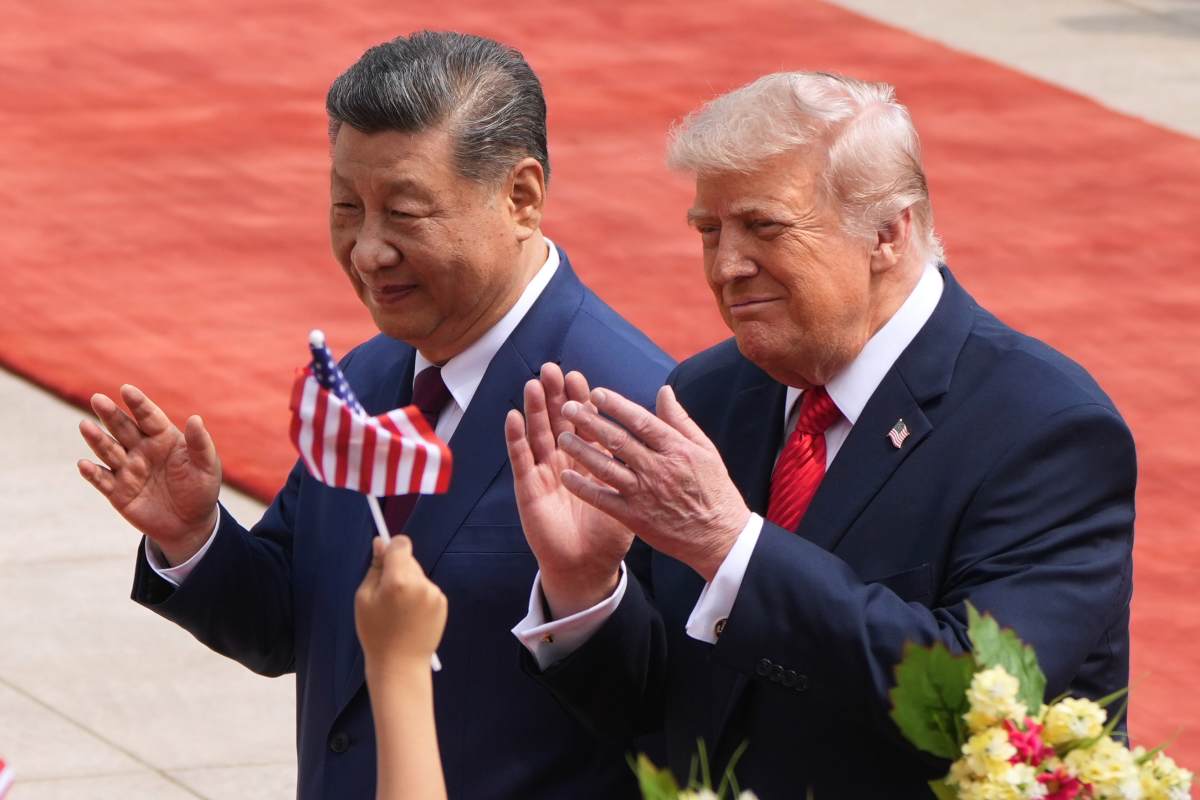 Trump calls Xi Jinping 'very tall' as he says Chinese people 'tend to ...