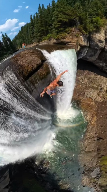 This incredible 30 meter cliff jump is insane