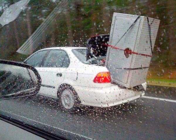 15 photos where common sense is starved for attention