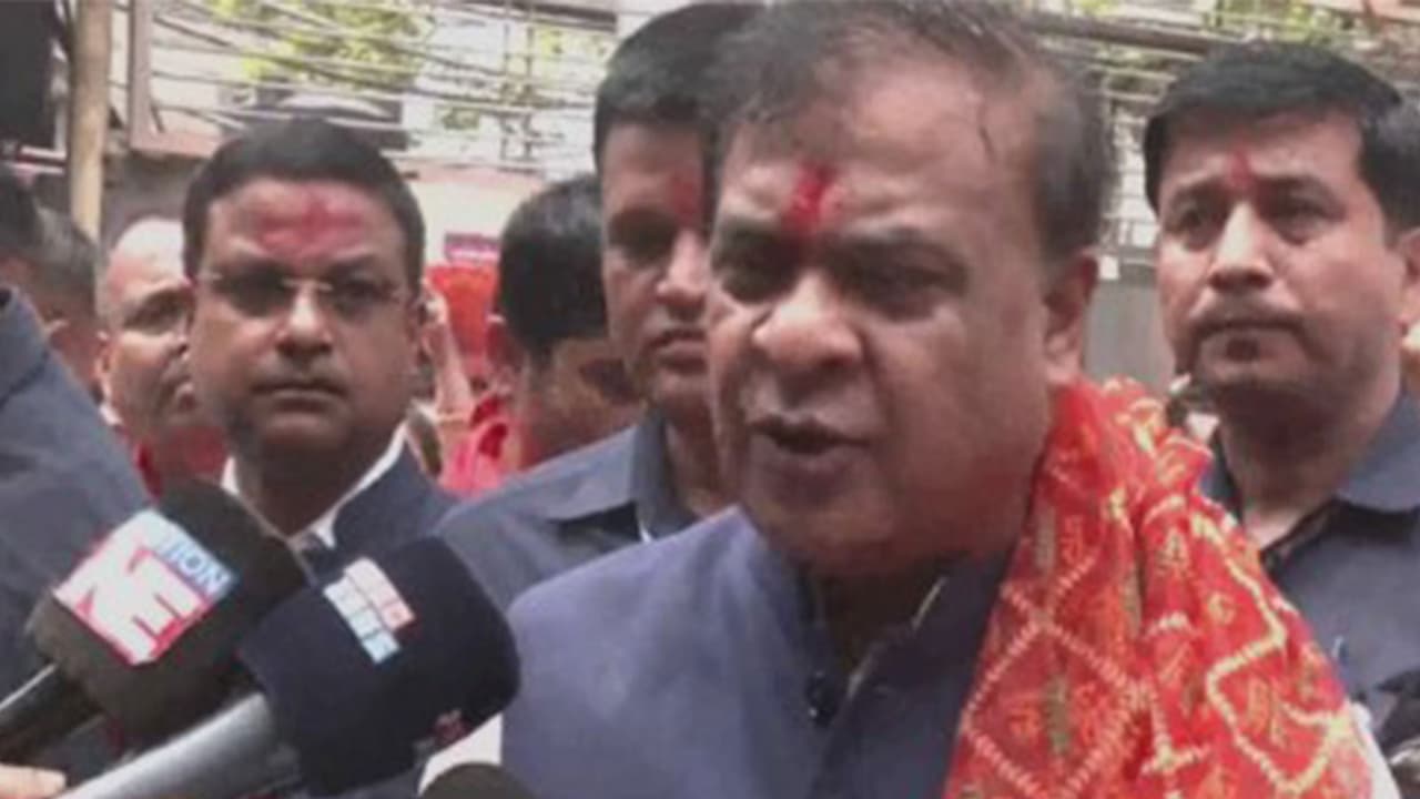 Assam CM's 'peda' jibe at Pawan Khera as he appears before police