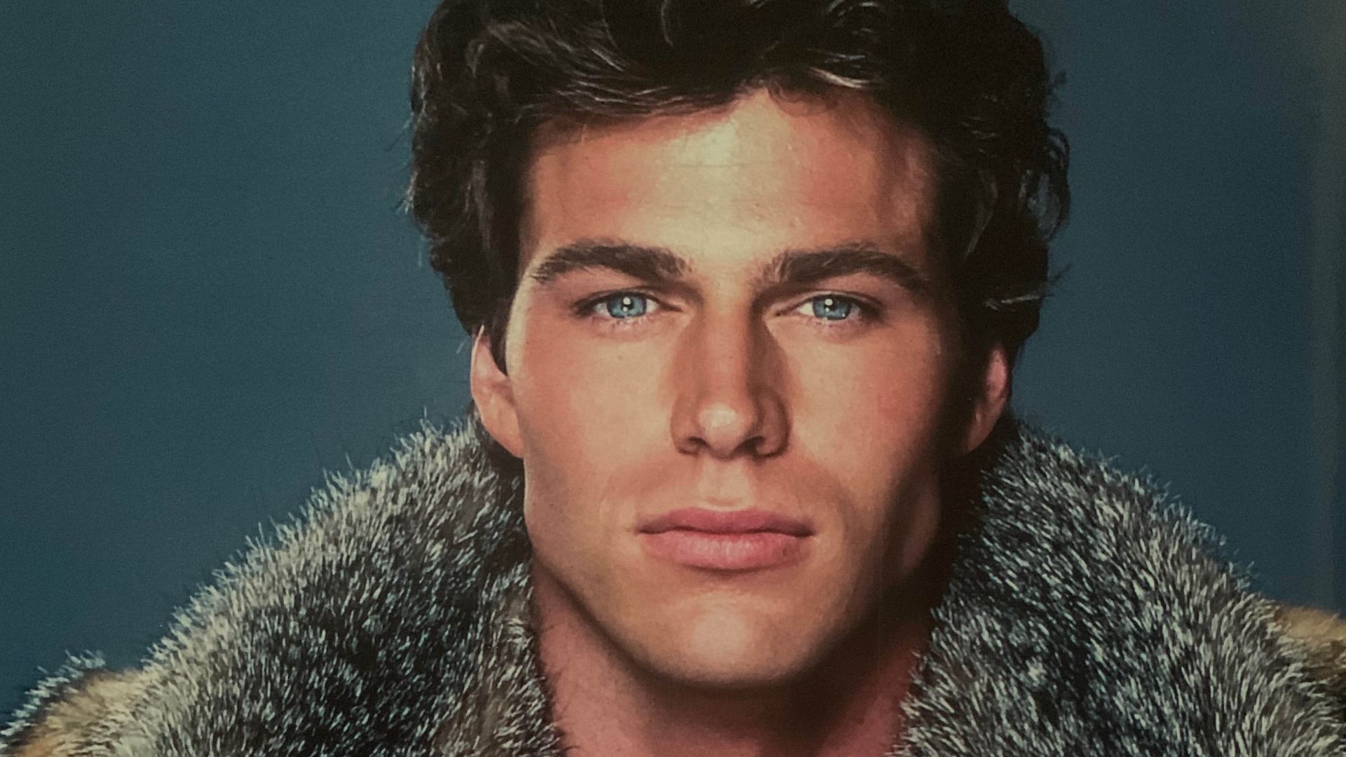 Jon-Erik Hexum was supposed to be the "next big thing"—but a fatal ...