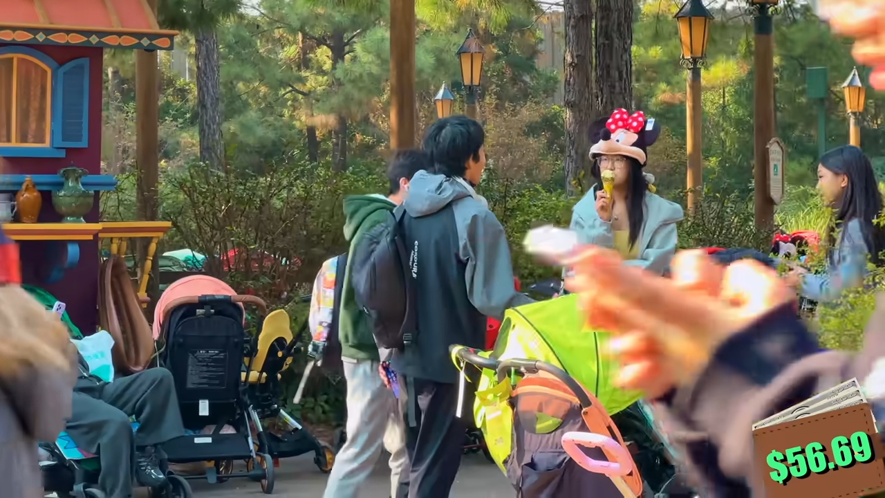 China Disney’s food menu has more surprises than a Trump press conference