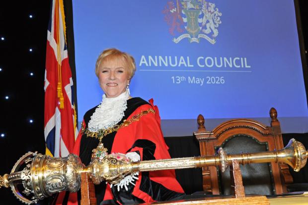 New mayor of Wirral confirmed as Cllr Mary Jordan takes office