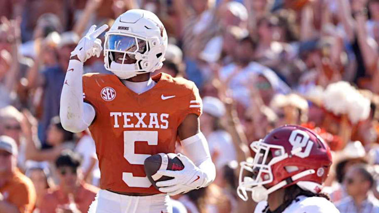 Texas makes final 3 for elite in-state CB