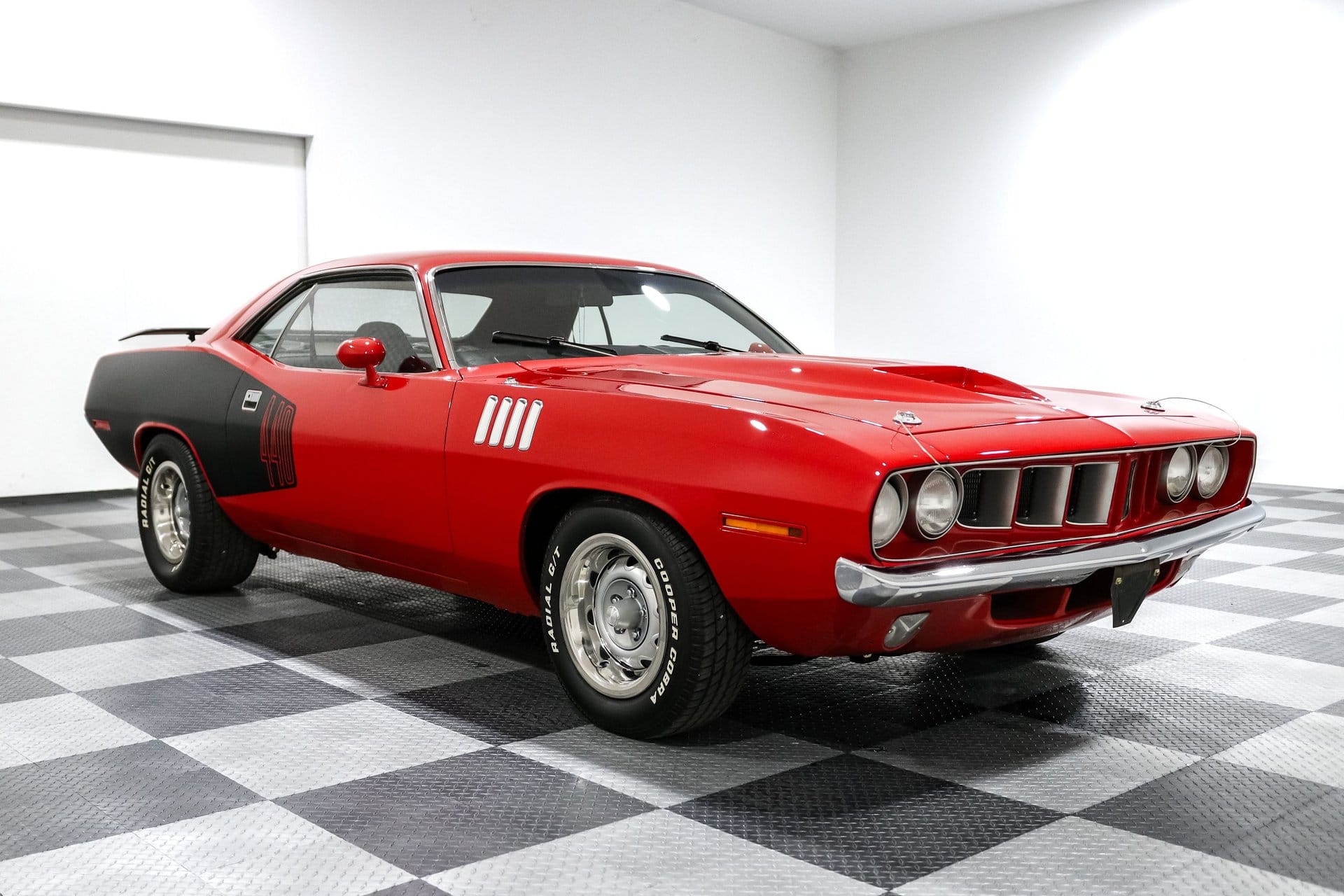 Pro-touring 1973 Plymouth Barracuda packs 700-plus horsepower with ...