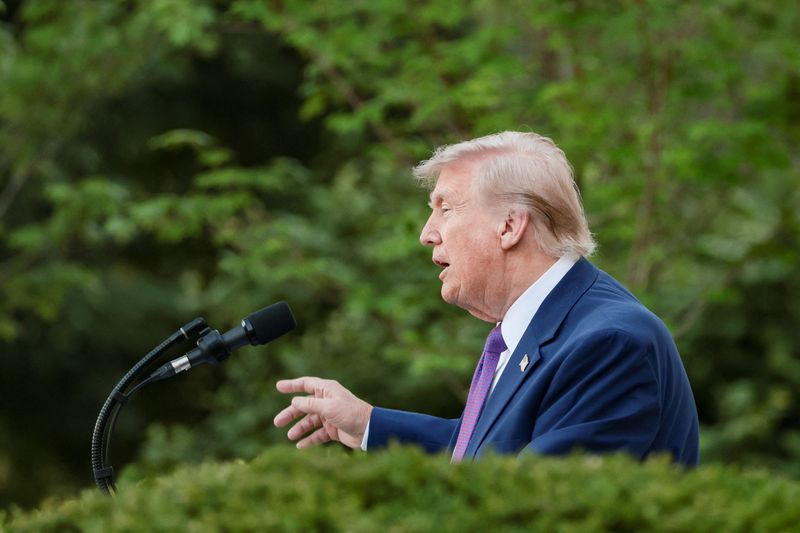US appeals court questions Trump's push to punish major law firms