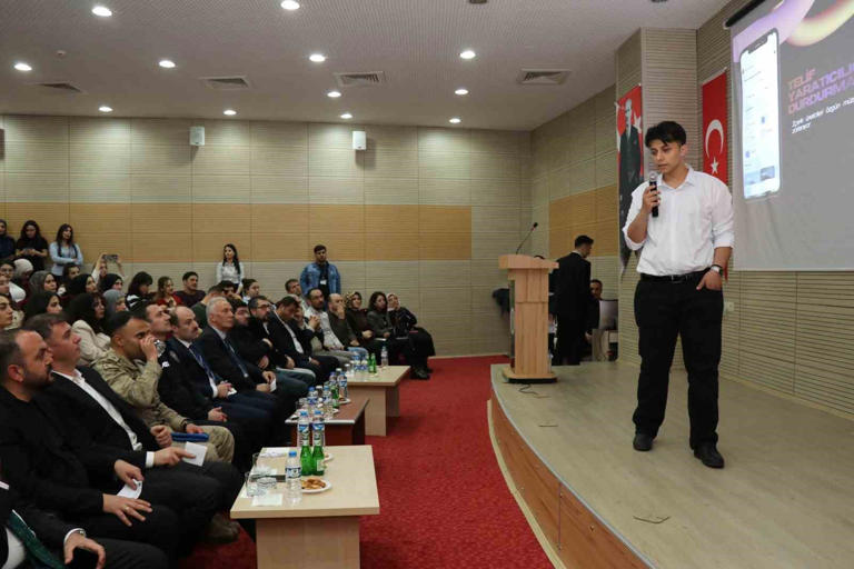 Oltu’da piyano resitali büyük beğeni topladı
