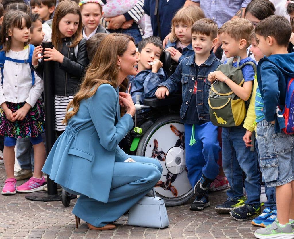 Did Princess Kate suffer the same faux pas Queen Camilla did 2 weeks ago?
