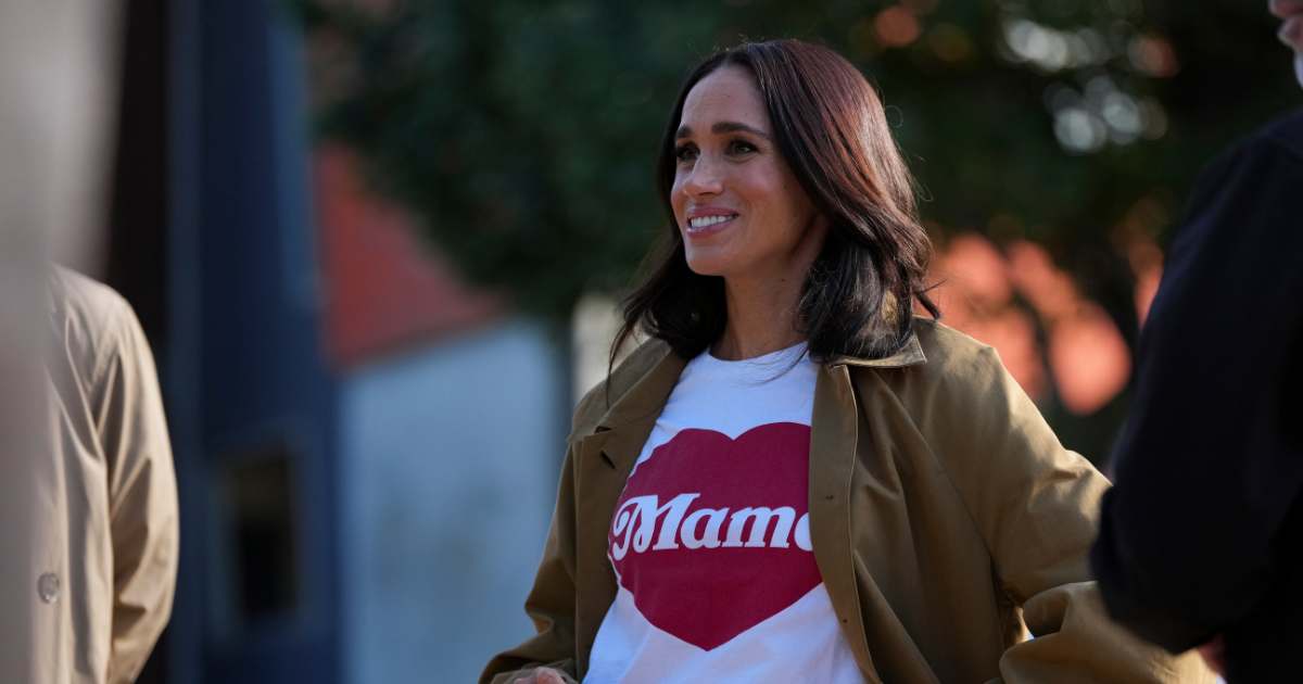 Meghan Markle’s awkward baby moment resurfaces after Kate charms little ...