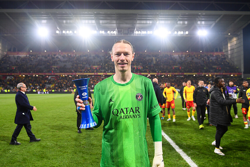 Lens vs PSG – The Parisians’ ratings in the press: Safonov stole the show!