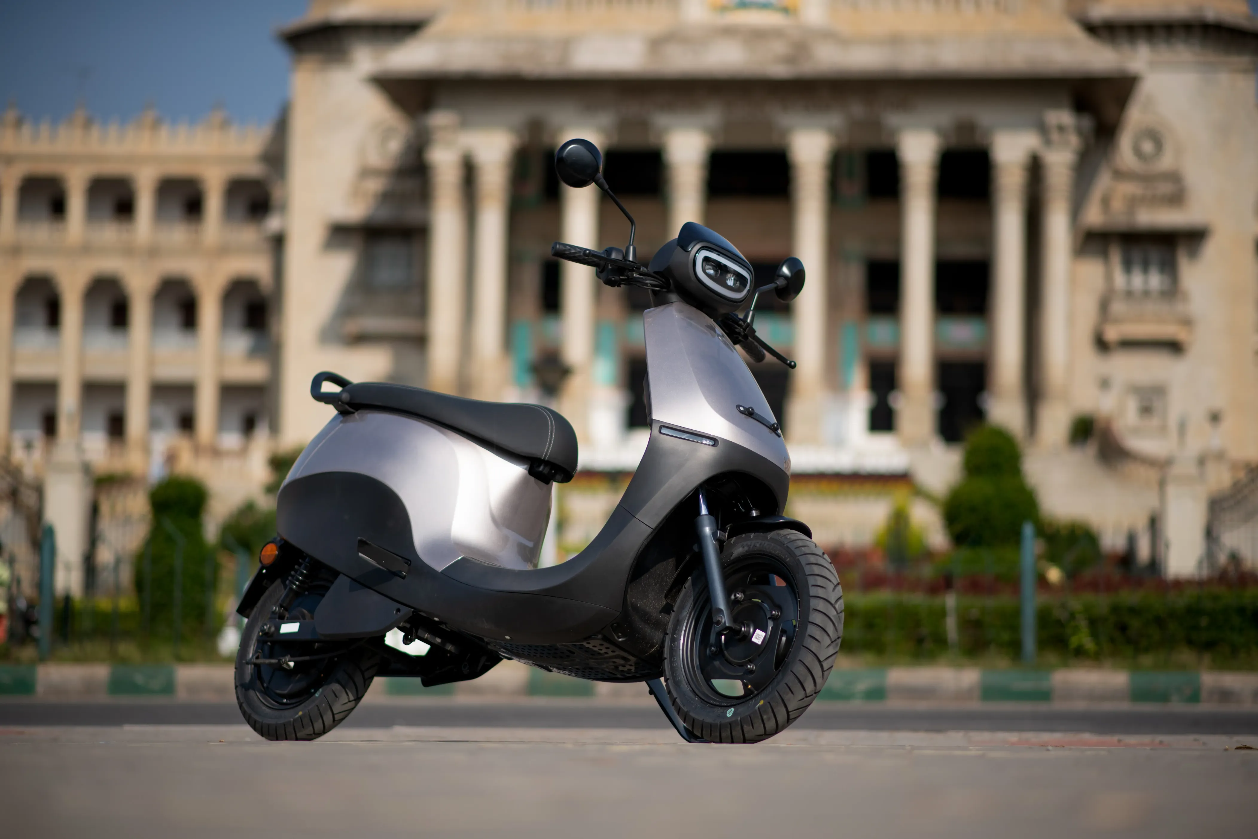 Ola Electric in talks with automakers to supply lithium ion cells ...