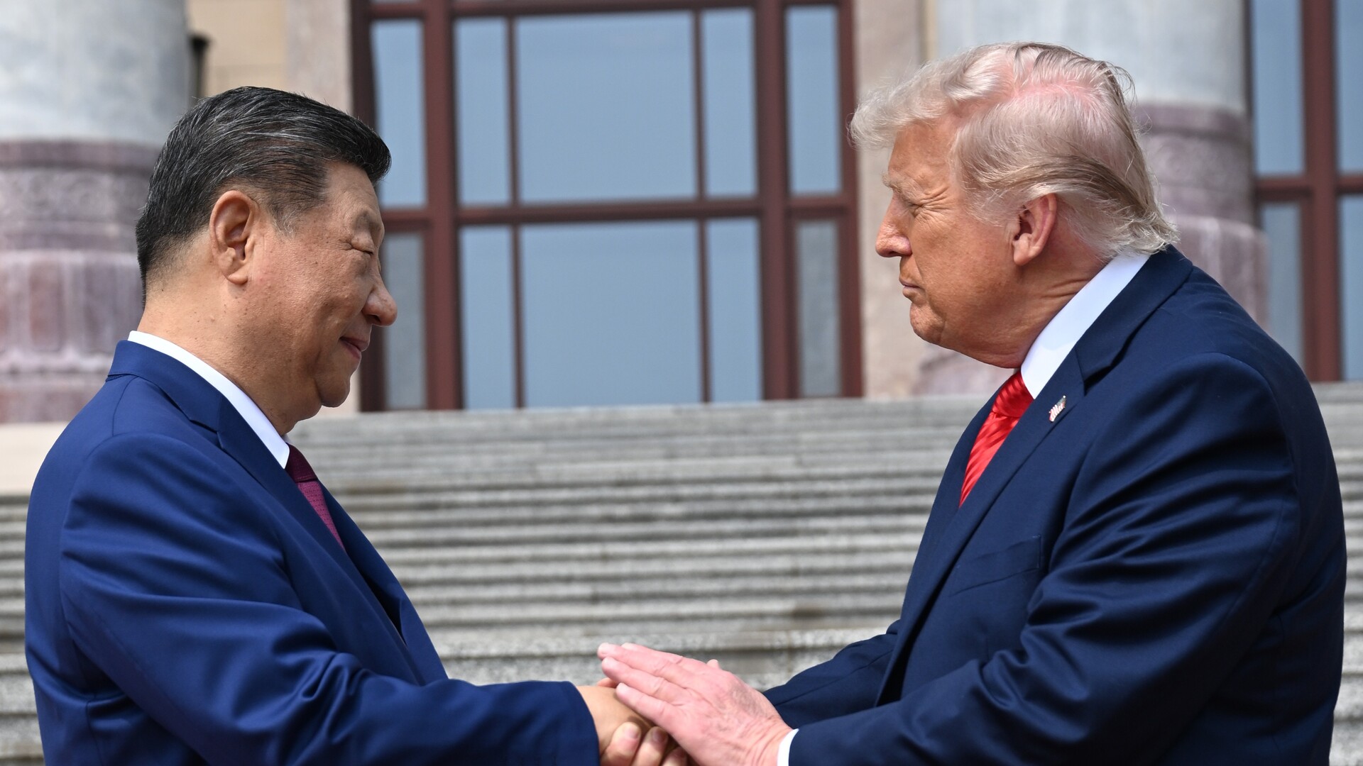 'US holds the cards': Trump and Jinping's relationship is 'complicated ...