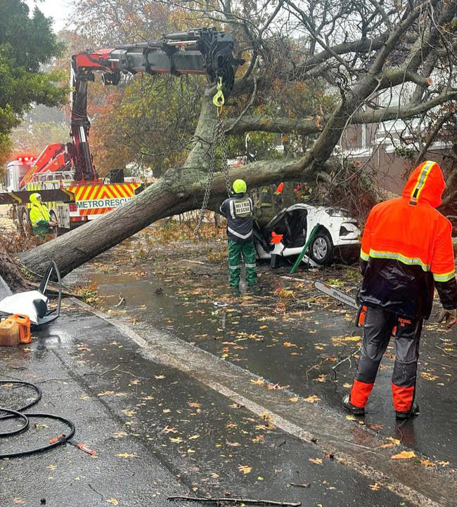 Western Cape flood disaster: 10 dead, nearly 90,000 displaced