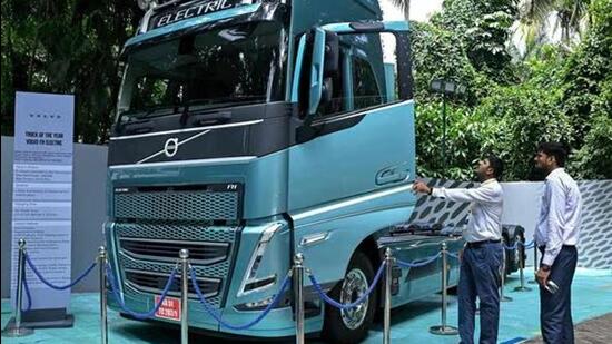 E-trucks on verge of achieving commercial cost parity with diesel ...