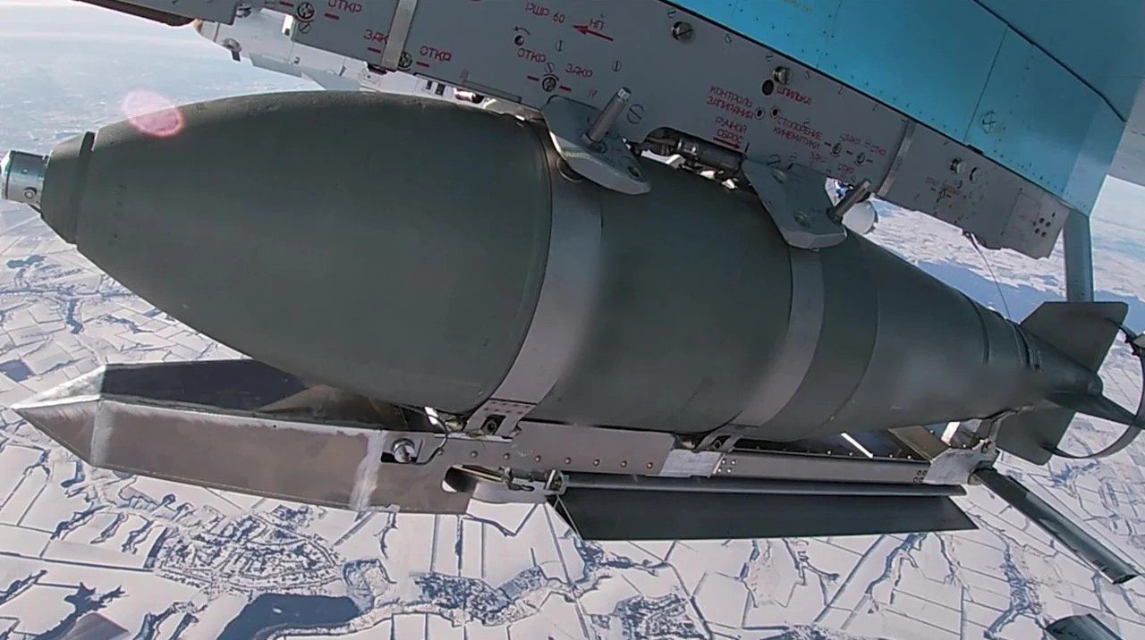 Russian fighter jet drops bomb near Russia's Belgorod, derailing train