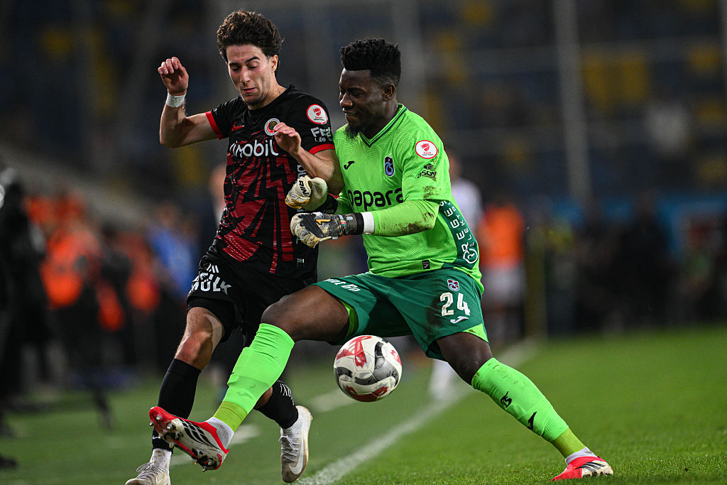Man Utd have Andre Onana problem as they look to offload flop