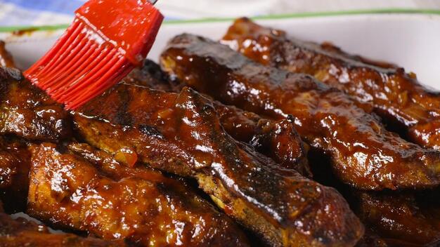 Easy Kansas City style ribs