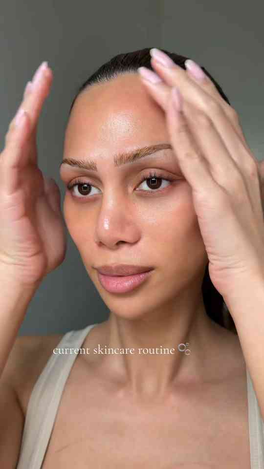 My current skincare routine for clear healthy glass skin