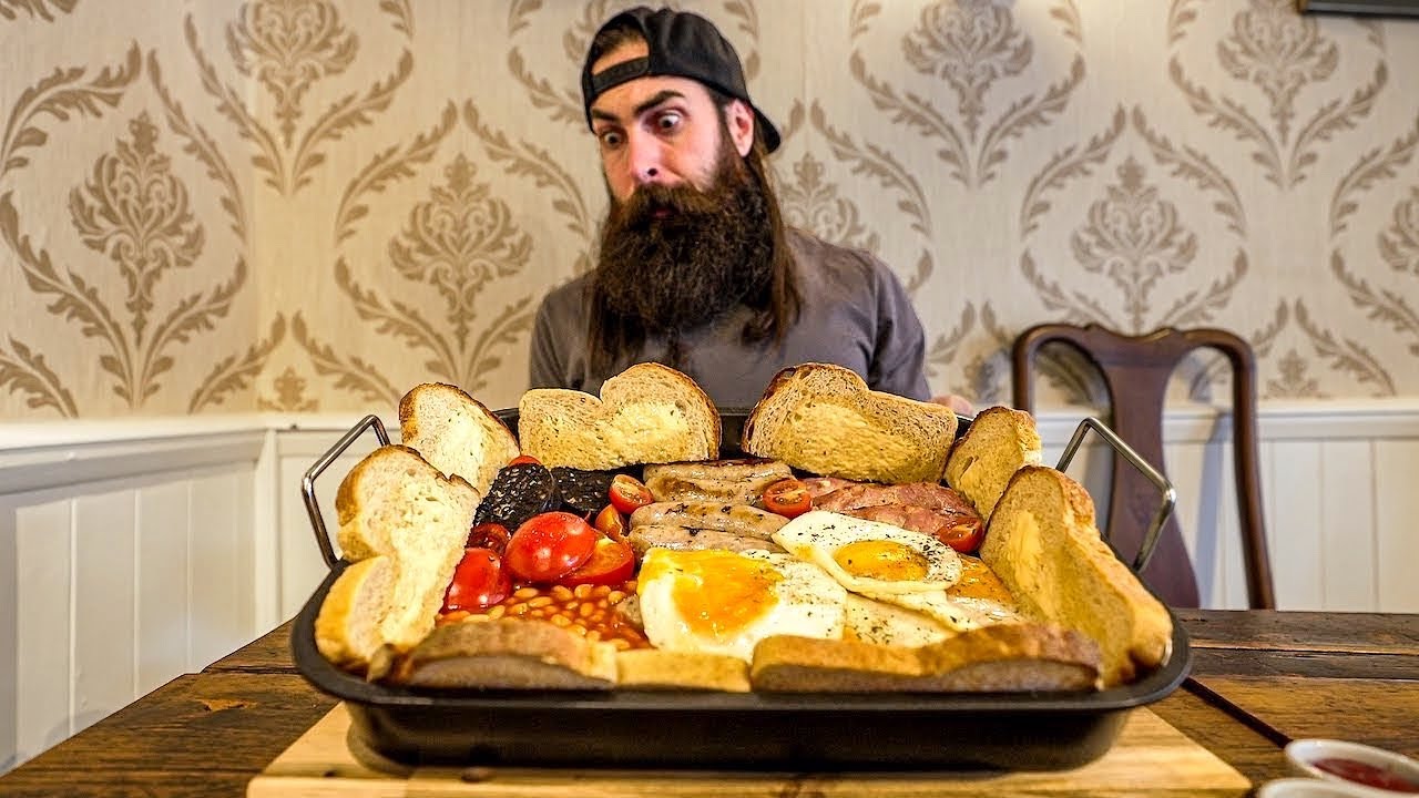 Idle Cafe’s unbeaten breakfast in a pan challenge | BeardMeatsFood