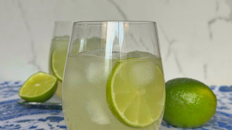 Khatta meetha nimbu pani (sweet and salty Indian limeade) recipe
