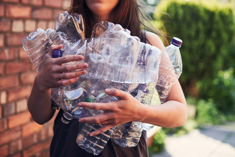 Así funcionará el nuevo sistema de devolución de botellas y latas en ...