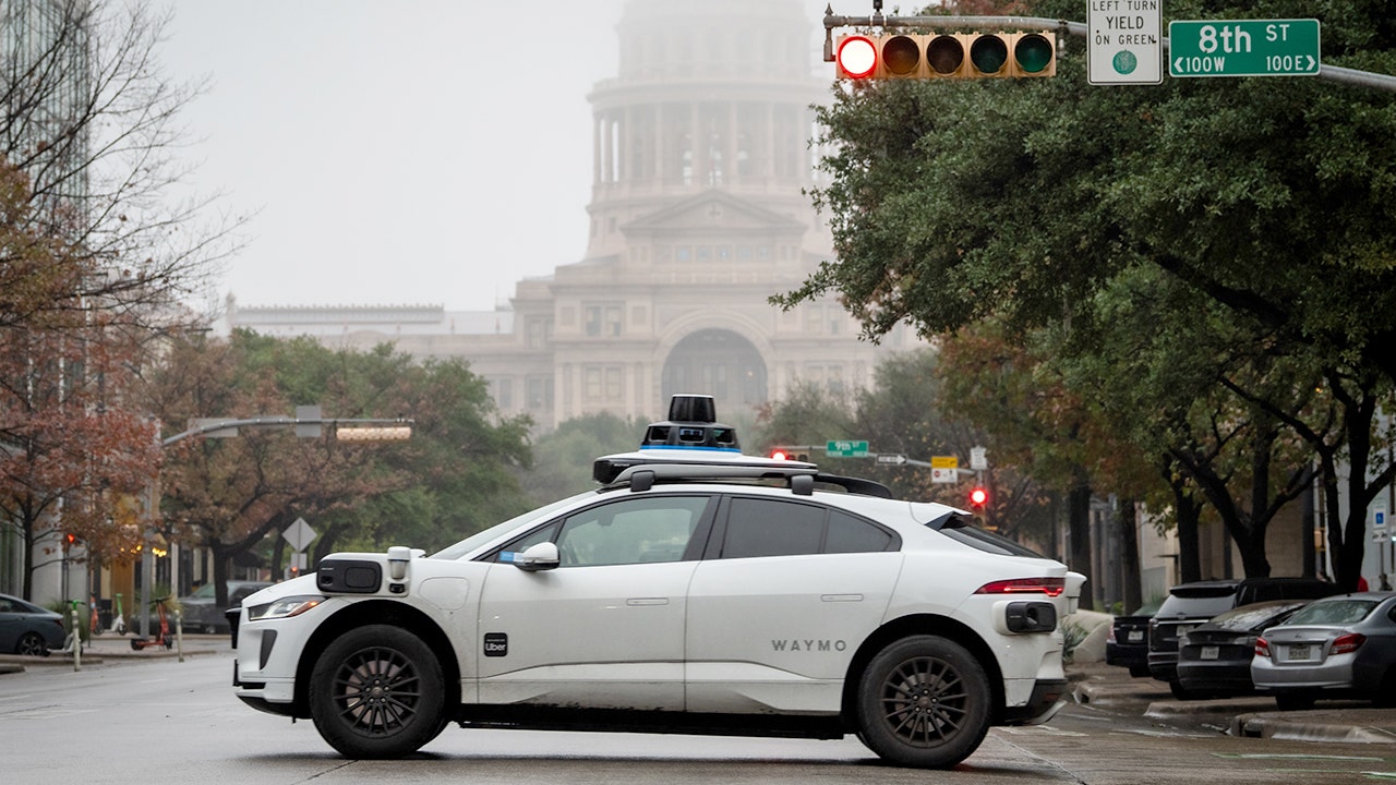 Waymo vehicles 'putting American lives at risk,' source warns amid ...